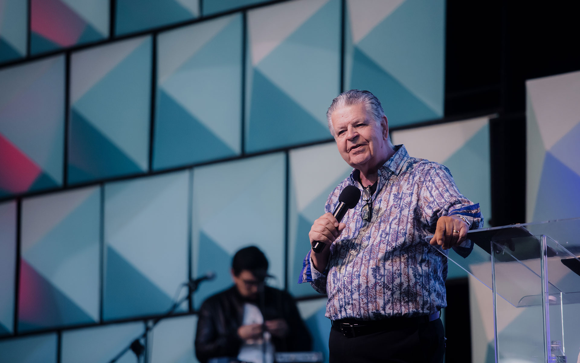 Regresará - John Arnott - Centro de Vida Lomas